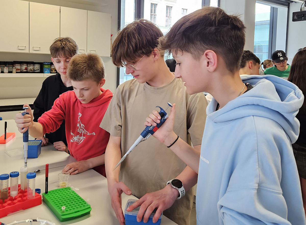 Science Garden: Eine Uni-Tour - Mitmachlabore Graz